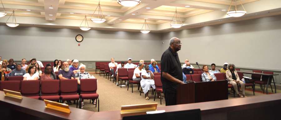 Public Forum Held To Discuss Vidalia Homeless Ordinance