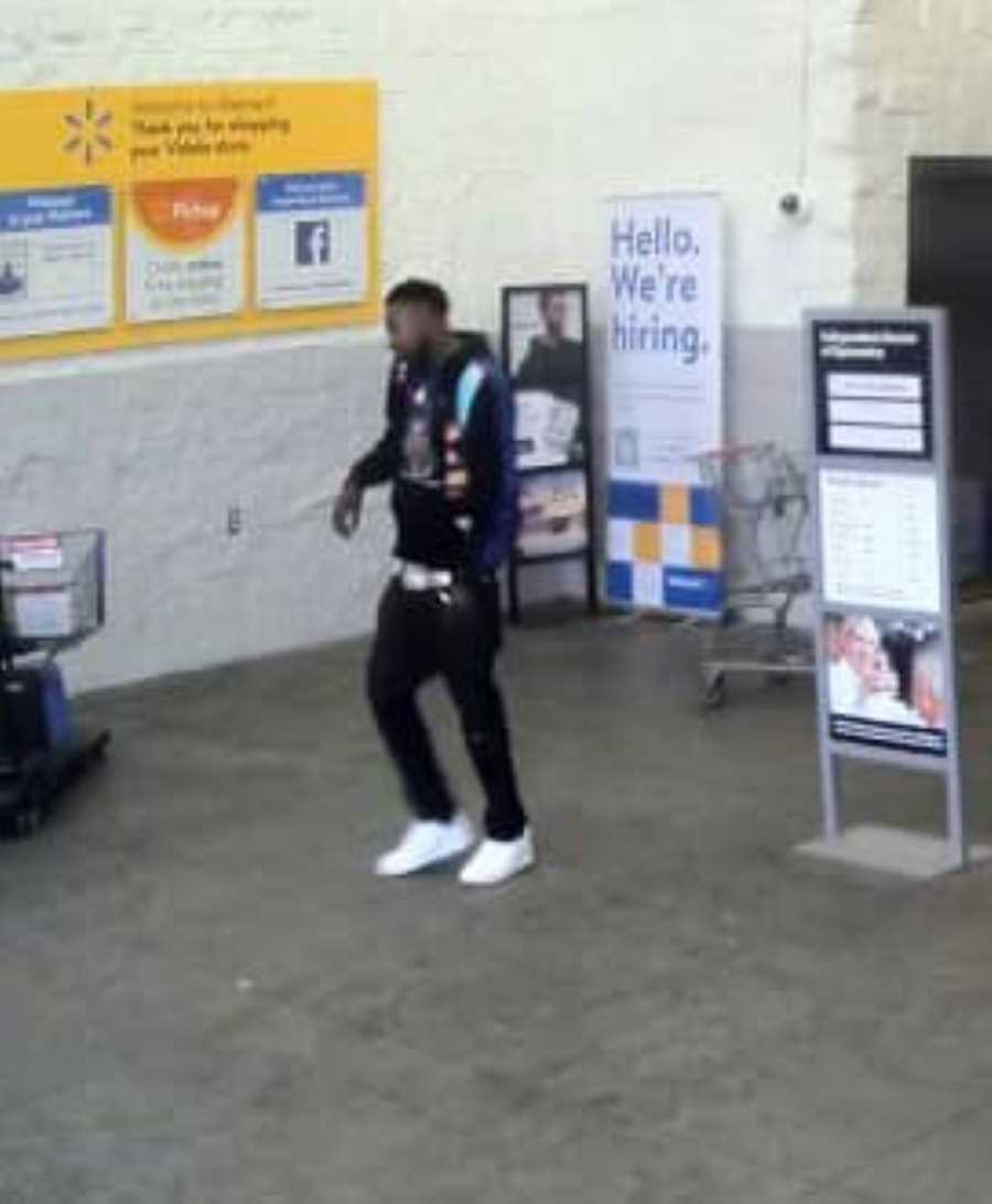 VPD Looking for Suspected Shoplifters