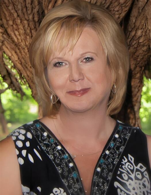 Mrs. Roseann Lewis “MeMe” Roberts, Milledgeville